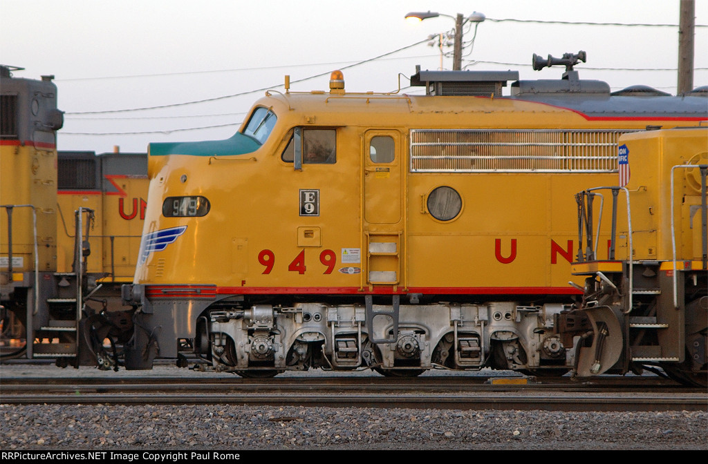 UP 949, at the servicing tracks